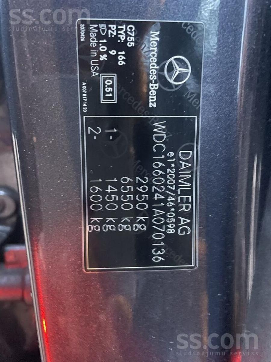 Pelēks Mercedes-Benz ML 350 2013 Cēsis, ar dzinēja tilpumu 3.00 L un nobraukumu 316 tūkst. km par 14000 €, foto 14 vietnē AUTOMOTO.COM.LV