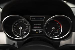 Pelēks Mercedes-Benz ML 350 2013 Jelgava, ar dzinēja tilpumu 3.00 L un nobraukumu 230 tūkst. km par 18950 €, foto 21 vietnē AUTOMOTO.COM.LV