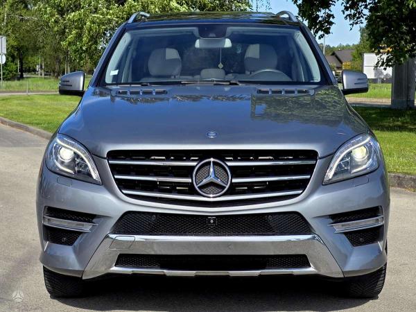 Pelēks Mercedes-Benz ML 350 2013 Tauragė, ar dzinēja tilpumu 2.99 L un nobraukumu 288 tūkst. km par 12700 €, foto 2 vietnē AUTOMOTO.COM.LV