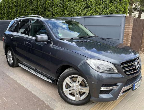 Pelēks Mercedes-Benz ML 350 2013 Marijampole, ar dzinēja tilpumu 2.99 L un nobraukumu 260 tūkst. km par 14850 €, foto 8 vietnē AUTOMOTO.COM.LV