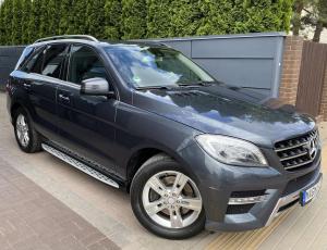 Grey Mercedes-Benz ML 350 2013 in Marijampole, with an engine capacity of 2.99 L and mileage of 260 thousand km for 14850 €, photo 9 on AUTOMOTO.COM.LV
