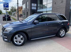Grey Mercedes-Benz ML 350 2013 in Marijampole, with an engine capacity of 2.99 L and mileage of 260 thousand km for 14850 €, photo 14 on AUTOMOTO.COM.LV