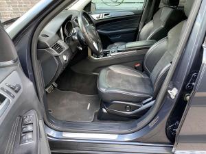 Grey Mercedes-Benz ML 350 2013 in Marijampole, with an engine capacity of 2.99 L and mileage of 260 thousand km for 14850 €, photo 28 on AUTOMOTO.COM.LV