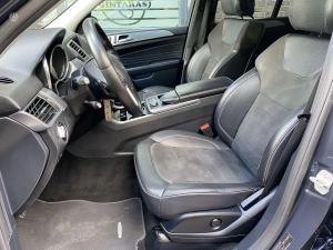 Grey Mercedes-Benz ML 350 2013 in Marijampole, with an engine capacity of 2.99 L and mileage of 260 thousand km for 14850 €, photo 29 on AUTOMOTO.COM.LV