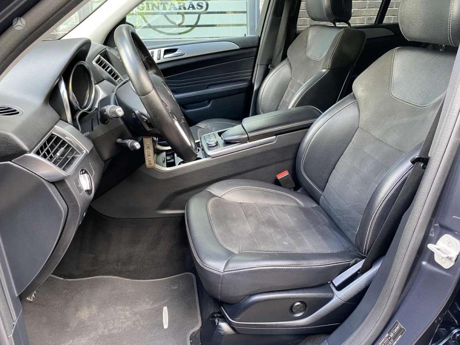Grey Mercedes-Benz ML 350 2013 in Marijampole, with an engine capacity of 2.99 L and mileage of 260 thousand km for 14850 €, photo 29 on AUTOMOTO.COM.LV