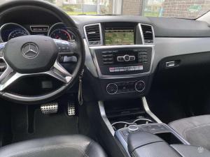 Grey Mercedes-Benz ML 350 2013 in Marijampole, with an engine capacity of 2.99 L and mileage of 260 thousand km for 14850 €, photo 33 on AUTOMOTO.COM.LV