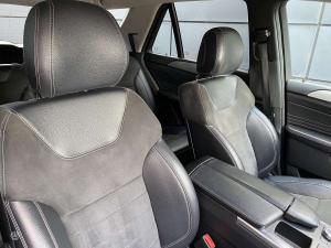 Grey Mercedes-Benz ML 350 2013 in Marijampole, with an engine capacity of 2.99 L and mileage of 260 thousand km for 14850 €, photo 48 on AUTOMOTO.COM.LV