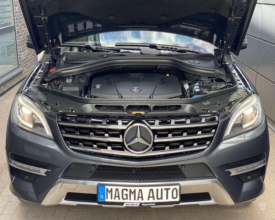 Grey Mercedes-Benz ML 350 2013 in Marijampole, with an engine capacity of 2.99 L and mileage of 260 thousand km for 14850 €, photo 54 on AUTOMOTO.COM.LV