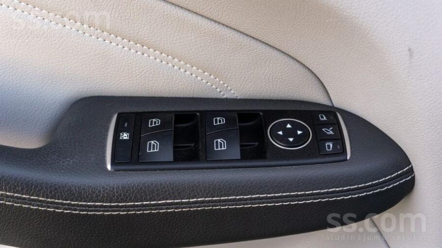 Grey Mercedes-Benz ML 350 2013 in Riga, with an engine capacity of 3.00 L and mileage of 299 thousand km for 12490 €, photo 28 on AUTOMOTO.COM.LV