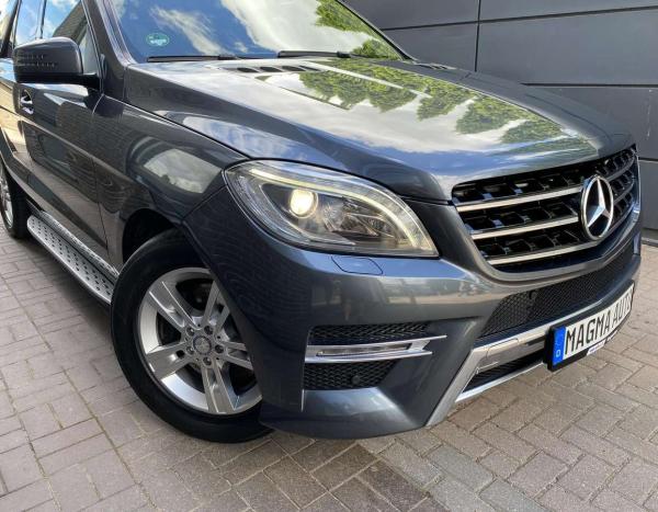 Mercedes-Benz ML 350 2013 Marijampole vietnÄ PelÄks Mercedes-Benz ML 350 2013 Marijampole, ar dzinÄja tilpumu 2.99 L un nobraukumu 260 tÅ«kst. km par 14999 ā¬, foto 8 vietnÄ AUTOMOTO.COM.LV