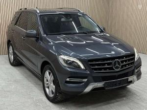 Grey Mercedes-Benz ML 350 2014 in Marijampole, with an engine capacity of 2.99 L and mileage of 291 thousand km for 16500 €, photo 9 on AUTOMOTO.COM.LV