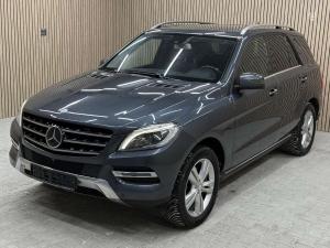 Grey Mercedes-Benz ML 350 2014 in Marijampole, with an engine capacity of 2.99 L and mileage of 291 thousand km for 16500 €, photo 10 on AUTOMOTO.COM.LV