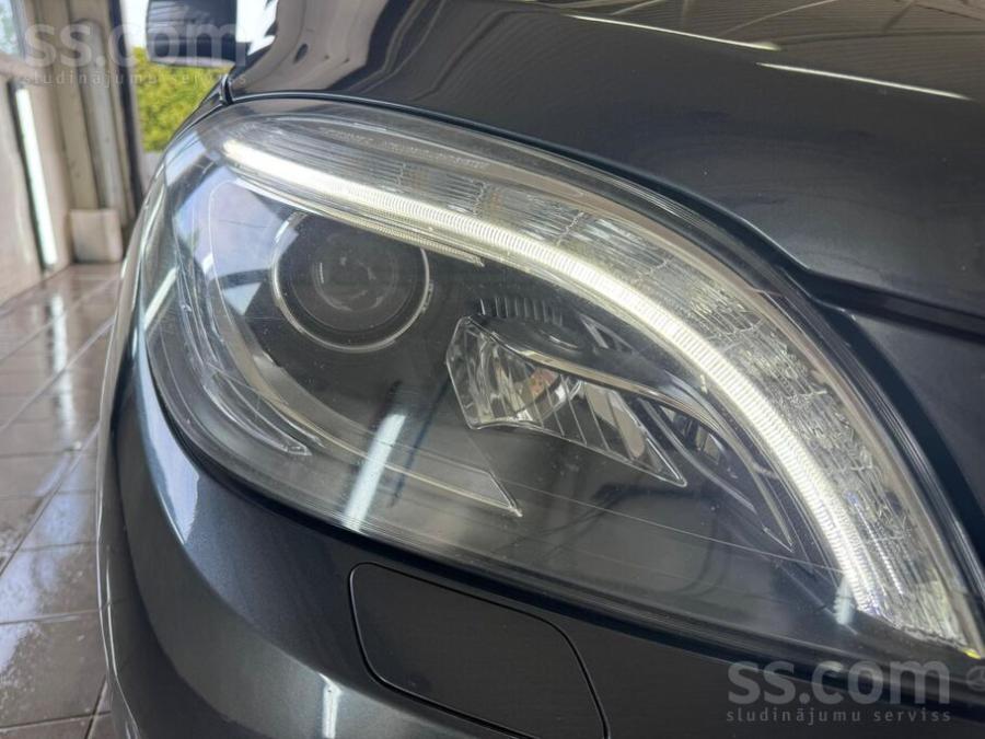 Pelēks Mercedes-Benz ML 350 2014 Rīga, ar dzinēja tilpumu 3.00 L un nobraukumu 289 tūkst. km par 13590 €, foto 14 vietnē AUTOMOTO.COM.LV