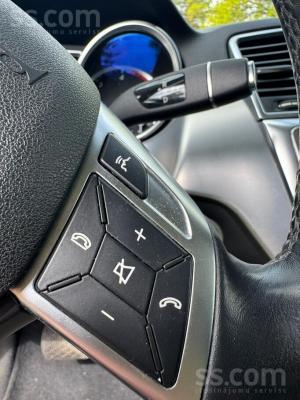 Pelēks Mercedes-Benz ML 350 2014 Rīga, ar dzinēja tilpumu 3.00 L un nobraukumu 289 tūkst. km par 13590 €, foto 21 vietnē AUTOMOTO.COM.LV