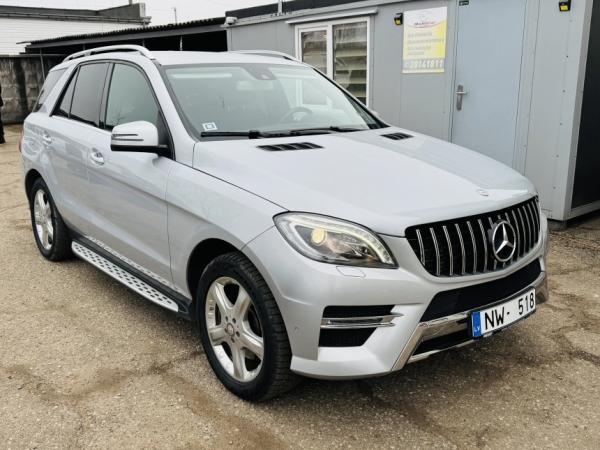 Pelēks Mercedes-Benz ML 350 2014 Rīga, ar dzinēja tilpumu 3.00 L un nobraukumu 208 tūkst. km par 17500 €, foto 2 vietnē AUTOMOTO.COM.LV