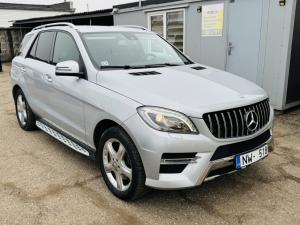 Pelēks Mercedes-Benz ML 350 2014 Rīga, ar dzinēja tilpumu 3.00 L un nobraukumu 208 tūkst. km par 17500 €, foto 3 vietnē AUTOMOTO.COM.LV
