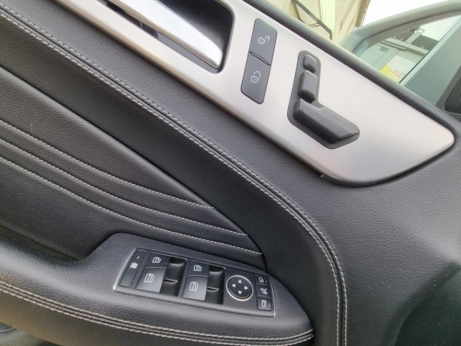 Pelēks Mercedes-Benz ML 350 2014 Rīga, ar dzinēja tilpumu 3.00 L un nobraukumu 208 tūkst. km par 17500 €, foto 20 vietnē AUTOMOTO.COM.LV