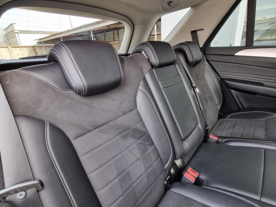 Pelēks Mercedes-Benz ML 350 2014 Rīga, ar dzinēja tilpumu 3.00 L un nobraukumu 208 tūkst. km par 17500 €, foto 23 vietnē AUTOMOTO.COM.LV