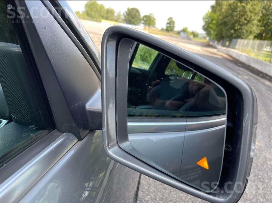 Pelēks Mercedes-Benz ML 350 2015 Rīga, ar dzinēja tilpumu 3.00 L un nobraukumu 330 tūkst. km par 15500 €, foto 6 vietnē AUTOMOTO.COM.LV