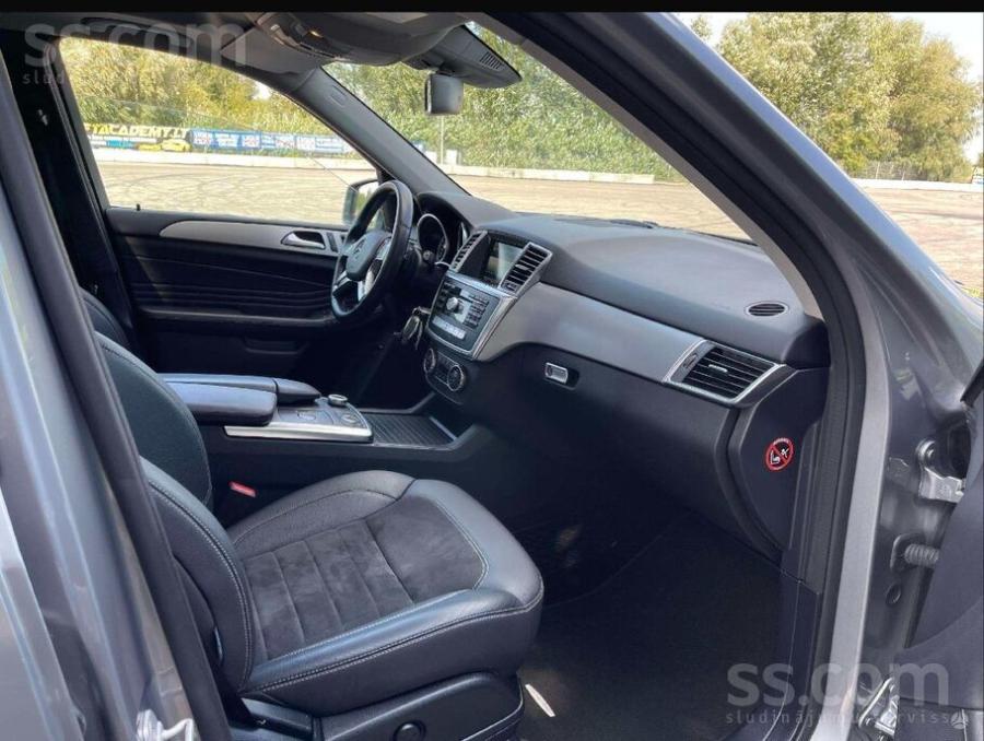 Pelēks Mercedes-Benz ML 350 2015 Rīga, ar dzinēja tilpumu 3.00 L un nobraukumu 330 tūkst. km par 15500 €, foto 7 vietnē AUTOMOTO.COM.LV