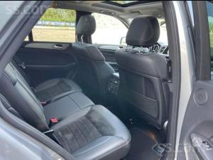Pelēks Mercedes-Benz ML 350 2015 Rīga, ar dzinēja tilpumu 3.00 L un nobraukumu 330 tūkst. km par 15500 €, foto 9 vietnē AUTOMOTO.COM.LV
