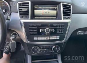 Pelēks Mercedes-Benz ML 350 2015 Rīga, ar dzinēja tilpumu 3.00 L un nobraukumu 330 tūkst. km par 15500 €, foto 20 vietnē AUTOMOTO.COM.LV