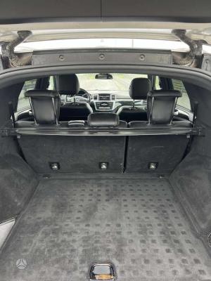 Pelēks Mercedes-Benz ML 350 2015 Viļņa, ar dzinēja tilpumu 2.99 L un nobraukumu 200 tūkst. km par 15200 €, foto 12 vietnē AUTOMOTO.COM.LV