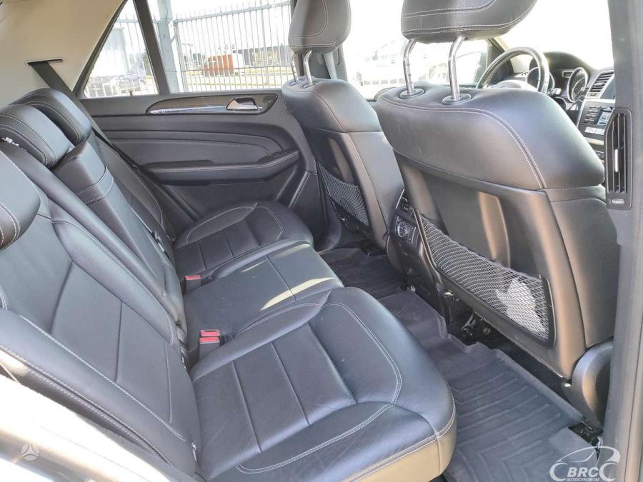 Pelēks Mercedes-Benz ML 350 2015 Klaipėda, ar dzinēja tilpumu 2.99 L un nobraukumu 507 tūkst. km par 7900 €, foto 13 vietnē AUTOMOTO.COM.LV