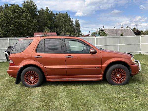 Oranžs Mercedes-Benz ML 350 2006 Kazlų Rūda, ar dzinēja tilpumu 3.72 L un nobraukumu 281 tūkst. km par 3400 €, foto 3 vietnē AUTOMOTO.COM.LV