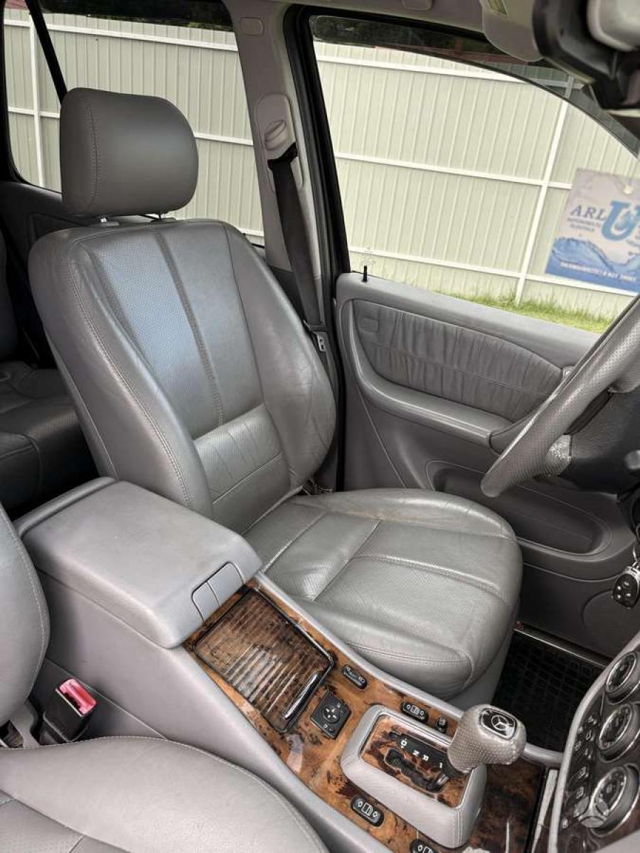 Oranžs Mercedes-Benz ML 350 2006 Kazlų Rūda, ar dzinēja tilpumu 3.72 L un nobraukumu 281 tūkst. km par 3400 €, foto 11 vietnē AUTOMOTO.COM.LV