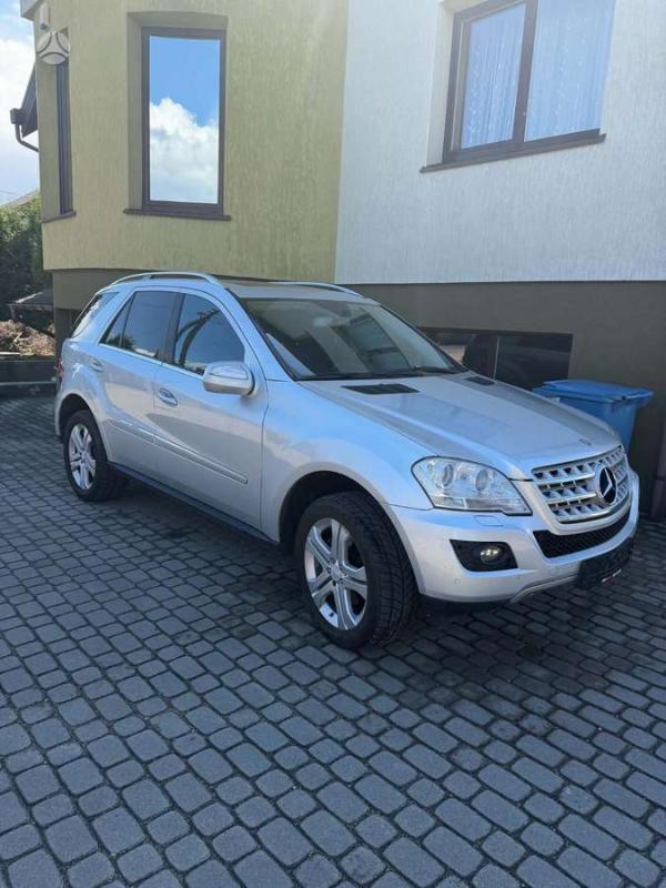 Mercedes-Benz ML 350 2009 Kauņa, ar dzinēja tilpumu 2.99 L un nobraukumu 283 tūkst. km par 7250 €, foto 1 vietnē AUTOMOTO.COM.LV