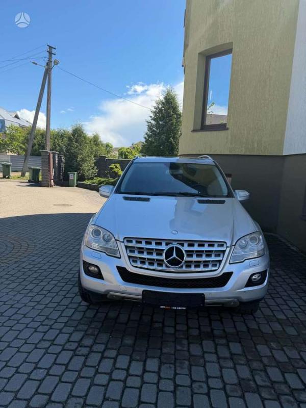 Mercedes-Benz ML 350 2009 Kauņa, ar dzinēja tilpumu 2.99 L un nobraukumu 283 tūkst. km par 7250 €, foto 3 vietnē AUTOMOTO.COM.LV