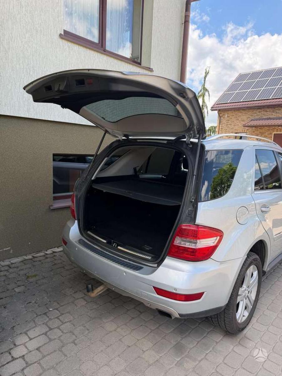Mercedes-Benz ML 350 2009 Kauņa, ar dzinēja tilpumu 2.99 L un nobraukumu 283 tūkst. km par 7250 €, foto 17 vietnē AUTOMOTO.COM.LV