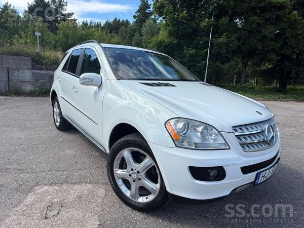 Balts Mercedes-Benz ML 350 2008 Rīga, ar dzinēja tilpumu 3.50 L un nobraukumu 213 tūkst. km par 7500 €, foto 1 vietnē AUTOMOTO.COM.LV