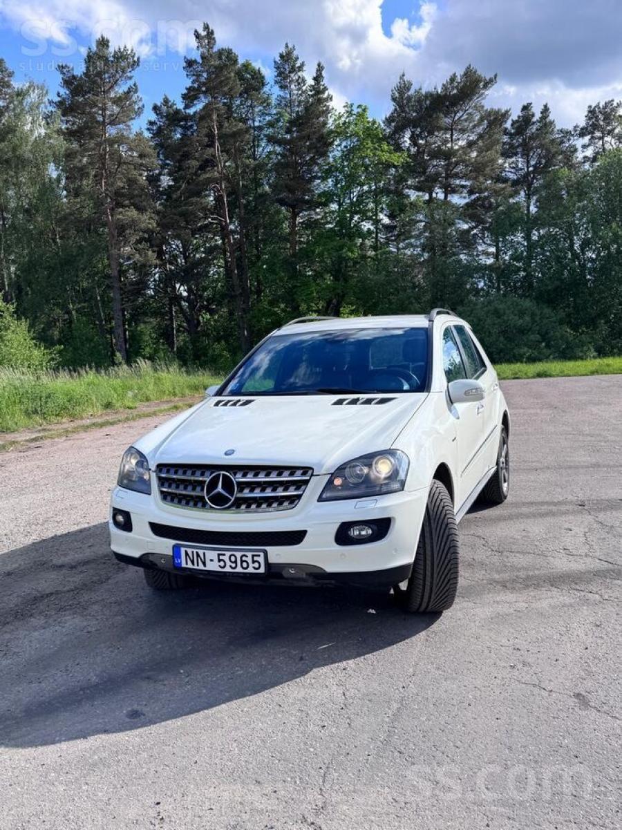 Balts Mercedes-Benz ML 350 2008 Jūrmala, ar dzinēja tilpumu 3.50 L un nobraukumu 140 tūkst. km par 6500 €, foto 1 vietnē AUTOMOTO.COM.LV