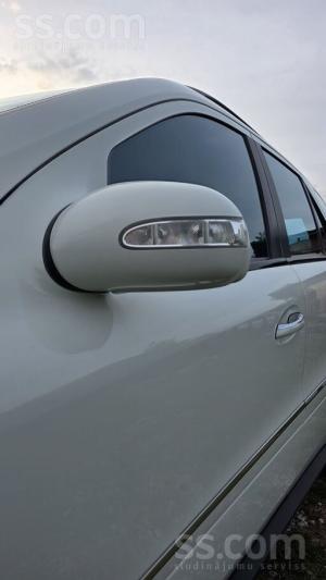 White Mercedes-Benz ML 350 2008 in Jurmala, with an engine capacity of 3.50 L and mileage of 140 thousand km for 7195 €, photo 7 on AUTOMOTO.COM.LV