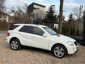 Balts Mercedes-Benz ML 350 2010 Rīga, ar dzinēja tilpumu 3.00 L un nobraukumu 262 tūkst. km par 7995 €, foto 4 vietnē AUTOMOTO.COM.LV