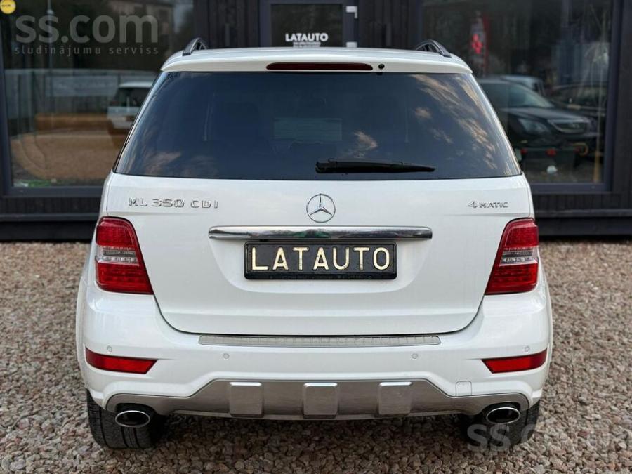 Balts Mercedes-Benz ML 350 2010 Rīga, ar dzinēja tilpumu 3.00 L un nobraukumu 262 tūkst. km par 7995 €, foto 7 vietnē AUTOMOTO.COM.LV