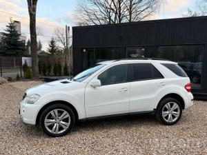 Balts Mercedes-Benz ML 350 2010 Rīga, ar dzinēja tilpumu 3.00 L un nobraukumu 262 tūkst. km par 7995 €, foto 11 vietnē AUTOMOTO.COM.LV