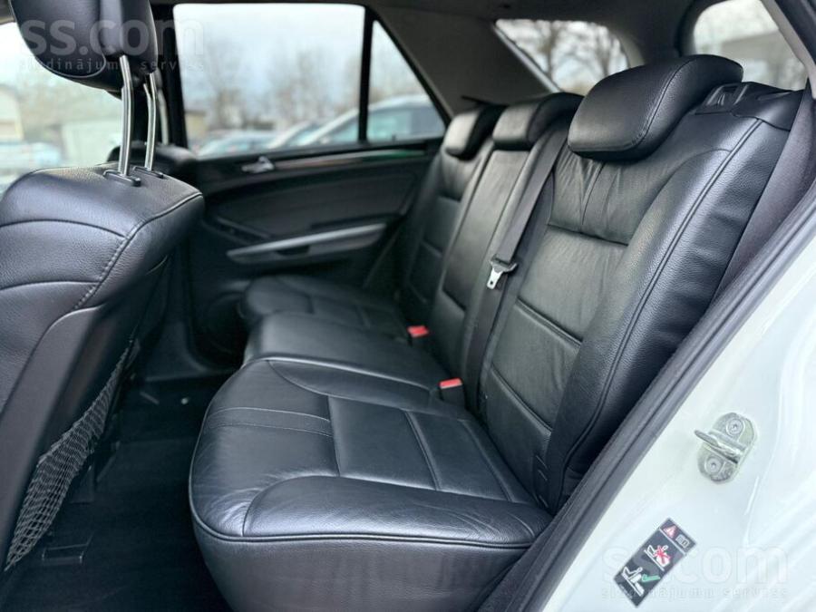 Balts Mercedes-Benz ML 350 2010 Rīga, ar dzinēja tilpumu 3.00 L un nobraukumu 262 tūkst. km par 7995 €, foto 18 vietnē AUTOMOTO.COM.LV