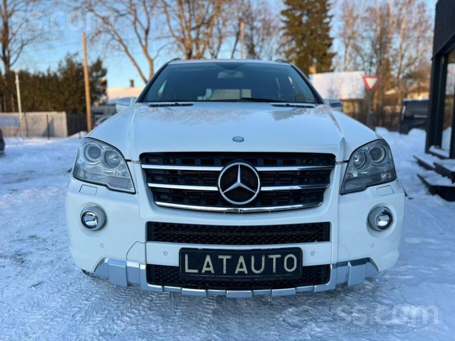 Белый Мерседес МЛ 350 2010 в Рига, объемом двигателя 3.00 л и пробегом 262 тыс. км за 8995 €, фото 14 на AUTOMOTO.COM.LV