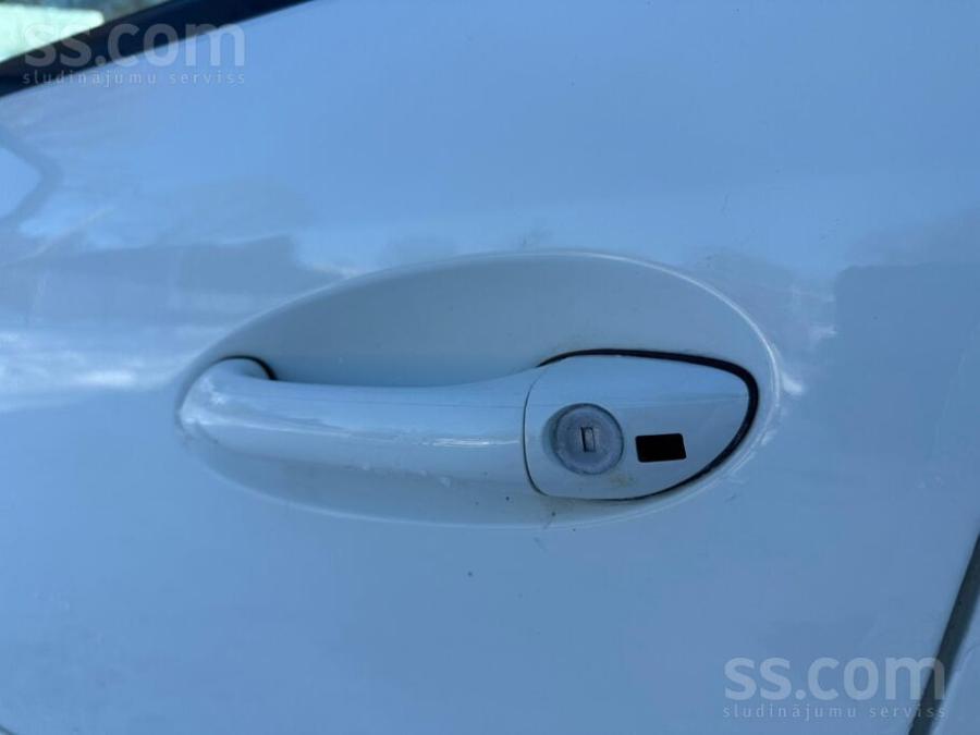 Белый Мерседес МЛ 350 2010 в Рига, объемом двигателя 3.00 л и пробегом 262 тыс. км за 8995 €, фото 17 на AUTOMOTO.COM.LV
