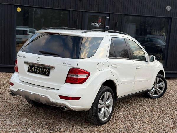 Balts Mercedes-Benz ML 350 2010 Rīga, ar dzinēja tilpumu 0.00 L un nobraukumu 262 tūkst. km par 7750 €, foto 7 vietnē AUTOMOTO.COM.LV