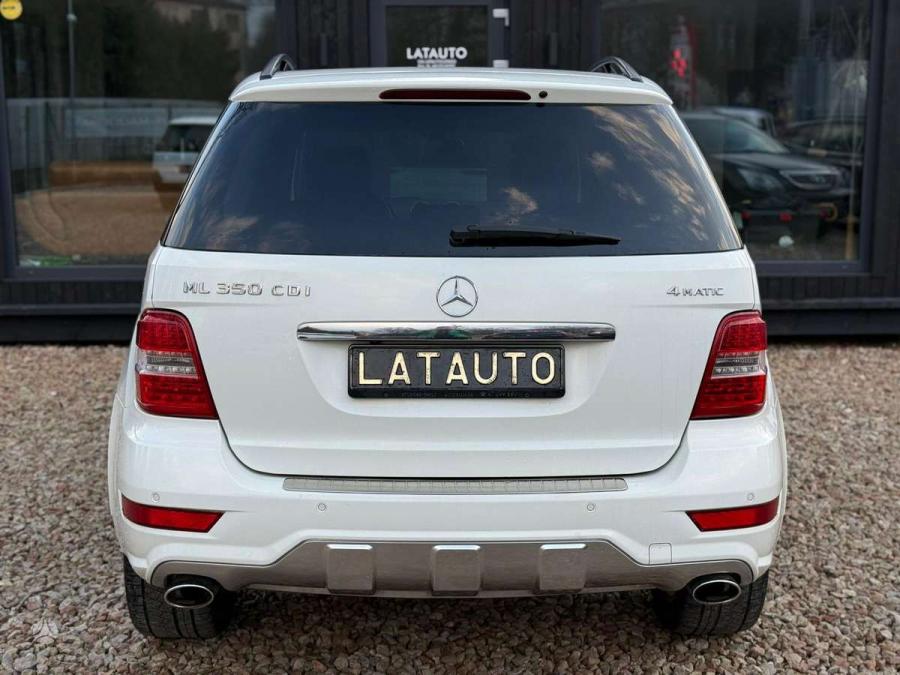 Balts Mercedes-Benz ML 350 2010 Rīga, ar dzinēja tilpumu 0.00 L un nobraukumu 262 tūkst. km par 7750 €, foto 8 vietnē AUTOMOTO.COM.LV