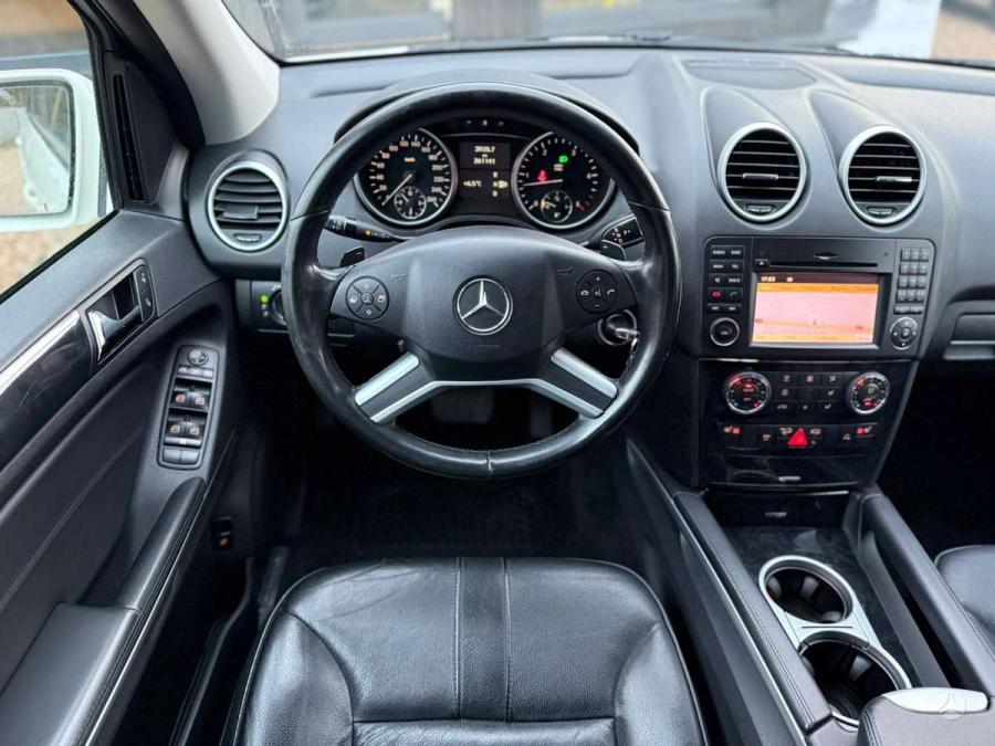 Balts Mercedes-Benz ML 350 2010 Rīga, ar dzinēja tilpumu 0.00 L un nobraukumu 262 tūkst. km par 7750 €, foto 16 vietnē AUTOMOTO.COM.LV