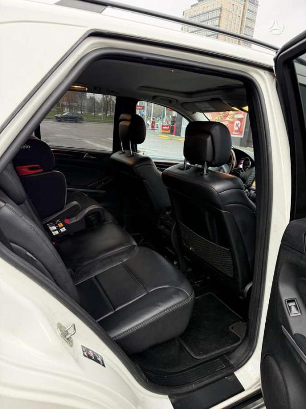 Balts Mercedes-Benz ML 350 2011 Klaipėda, ar dzinēja tilpumu 3.50 L un nobraukumu 265 tūkst. km par 9900 €, foto 11 vietnē AUTOMOTO.COM.LV