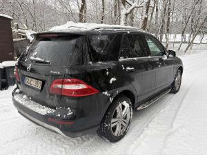 White Mercedes-Benz ML 350 2011 in Vilnius, with an engine capacity of 3.50 L and mileage of 180 thousand km for 9800 €, photo 6 on AUTOMOTO.COM.LV