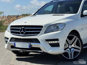 White Mercedes-Benz ML 350 2011 in Taurage, with an engine capacity of 3.00 L and mileage of 351 thousand km for 11700 €, photo 3 on AUTOMOTO.COM.LV