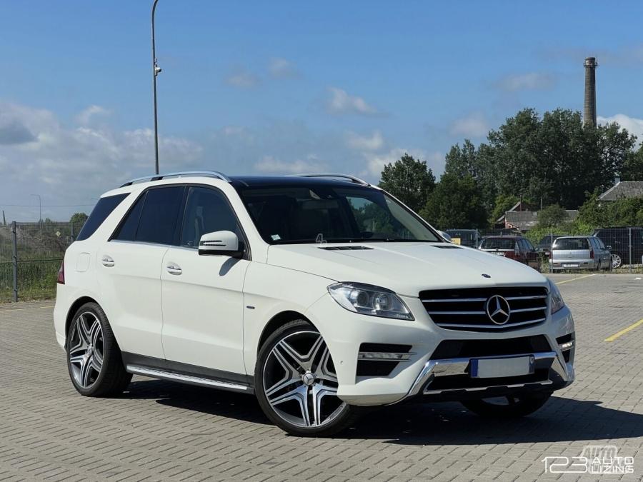 White Mercedes-Benz ML 350 2011 in Taurage, with an engine capacity of 3.00 L and mileage of 351 thousand km for 11700 €, photo 6 on AUTOMOTO.COM.LV