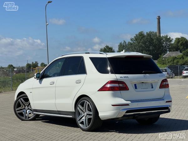 Balts Mercedes-Benz ML 350 2011 Tauragė, ar dzinēja tilpumu 3.00 L un nobraukumu 351 tūkst. km par 11700 €, foto 7 vietnē AUTOMOTO.COM.LV